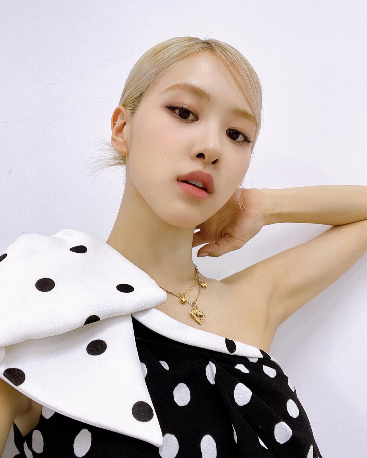 Selca: o que é + lista de fotos de idols para você copiar