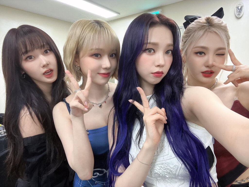 14 grupos de kpop com 4 integrantes para seguir e aplaudir